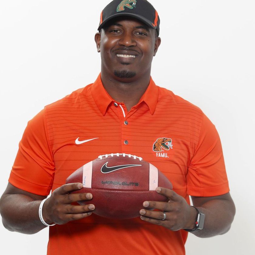 Thursday Night Tailgate, Where NFL Legends Live / Coach Matthew ...