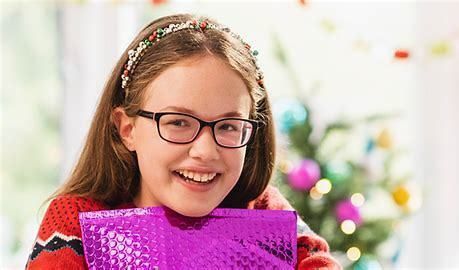 RNIB Connect / Keira Mills Christmas Appeal Advert
