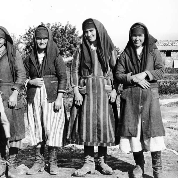 The John Batchelor Show / 4/8: The Commanders: The Leadership Journeys ...