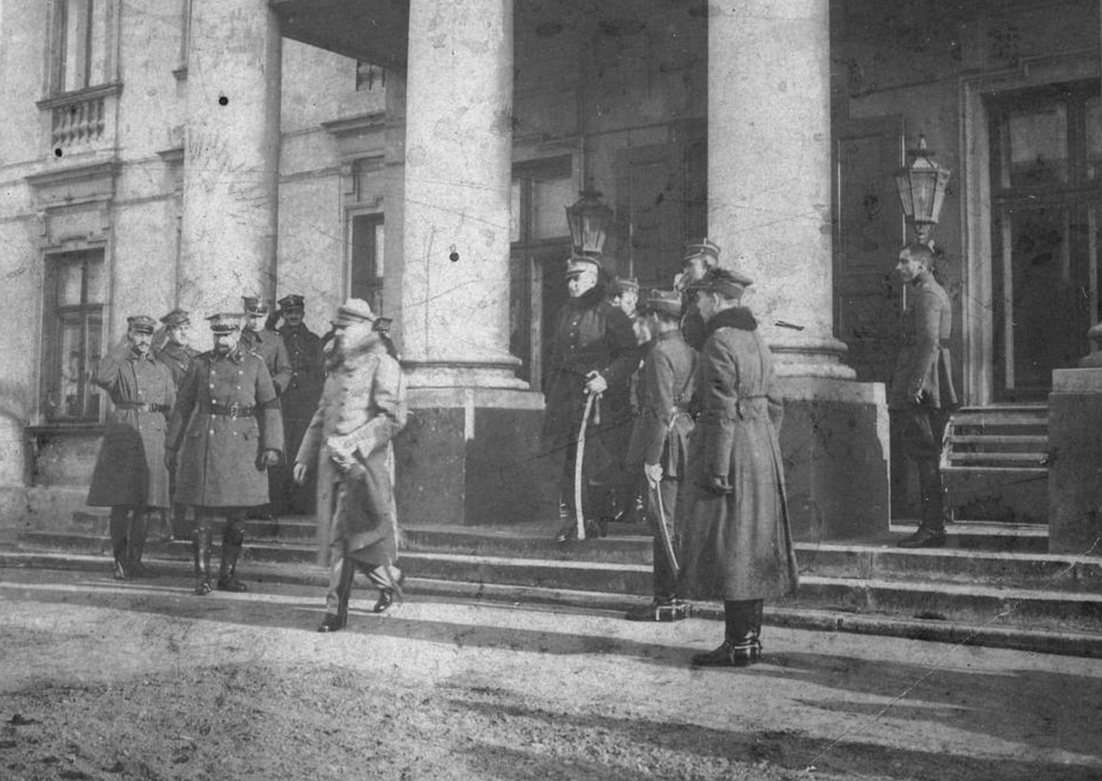 The John Batchelor Show / 3/4 Better world of friends: 3/4 A Dog's ...