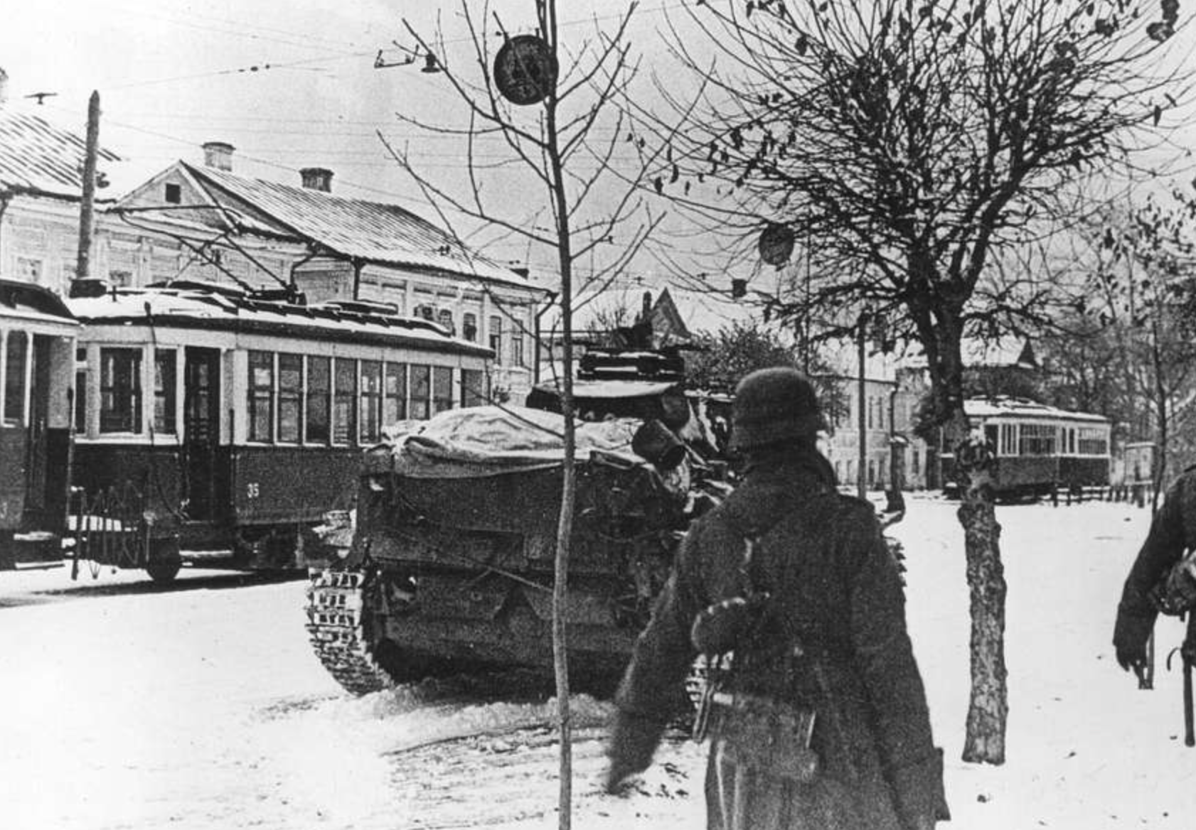 The John Batchelor Show / 8/8: The Red Hotel: Moscow 1941, the Metropol ...
