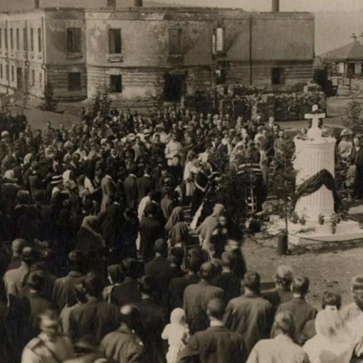 The John Batchelor Show / MOSCOW IN WARTIME, THEN AND NOW: 4/8: The Red ...