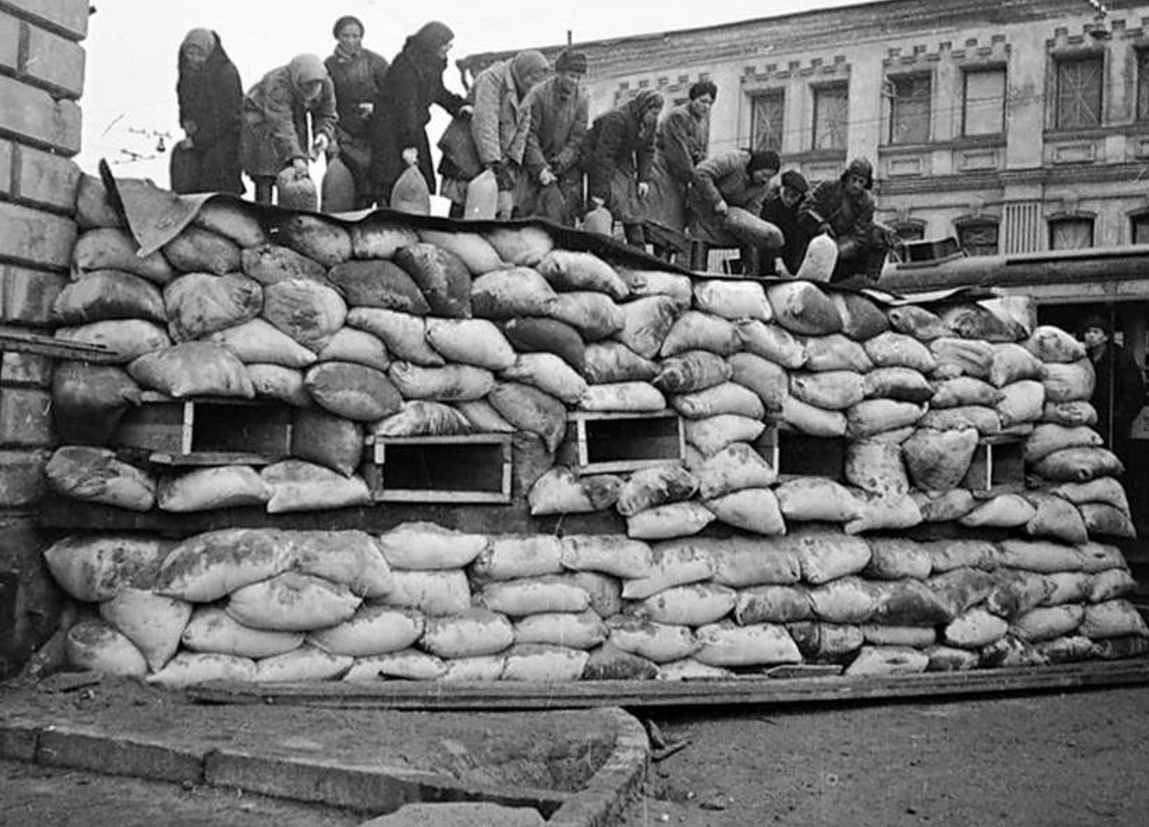 The John Batchelor Show / "Preview: WARTIME MOSCOW: Author Alan Philps ...