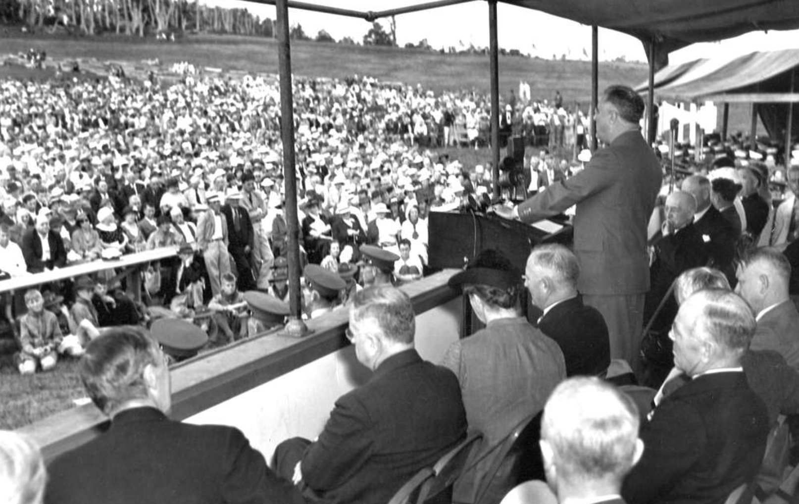 The John Batchelor Show / Good Evening: The Show Begins in the First ...