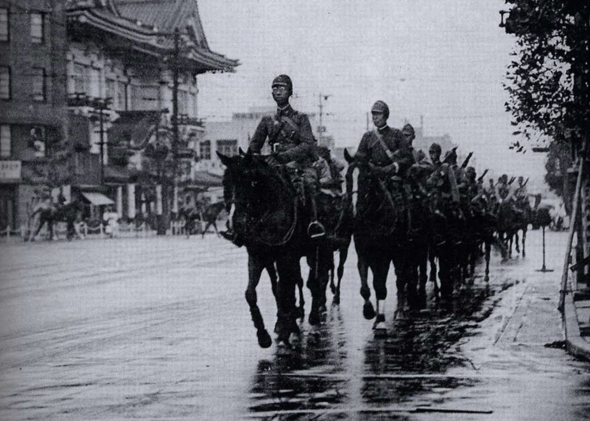The John Batchelor Show / The Intellectual Commander and the B-29 ...