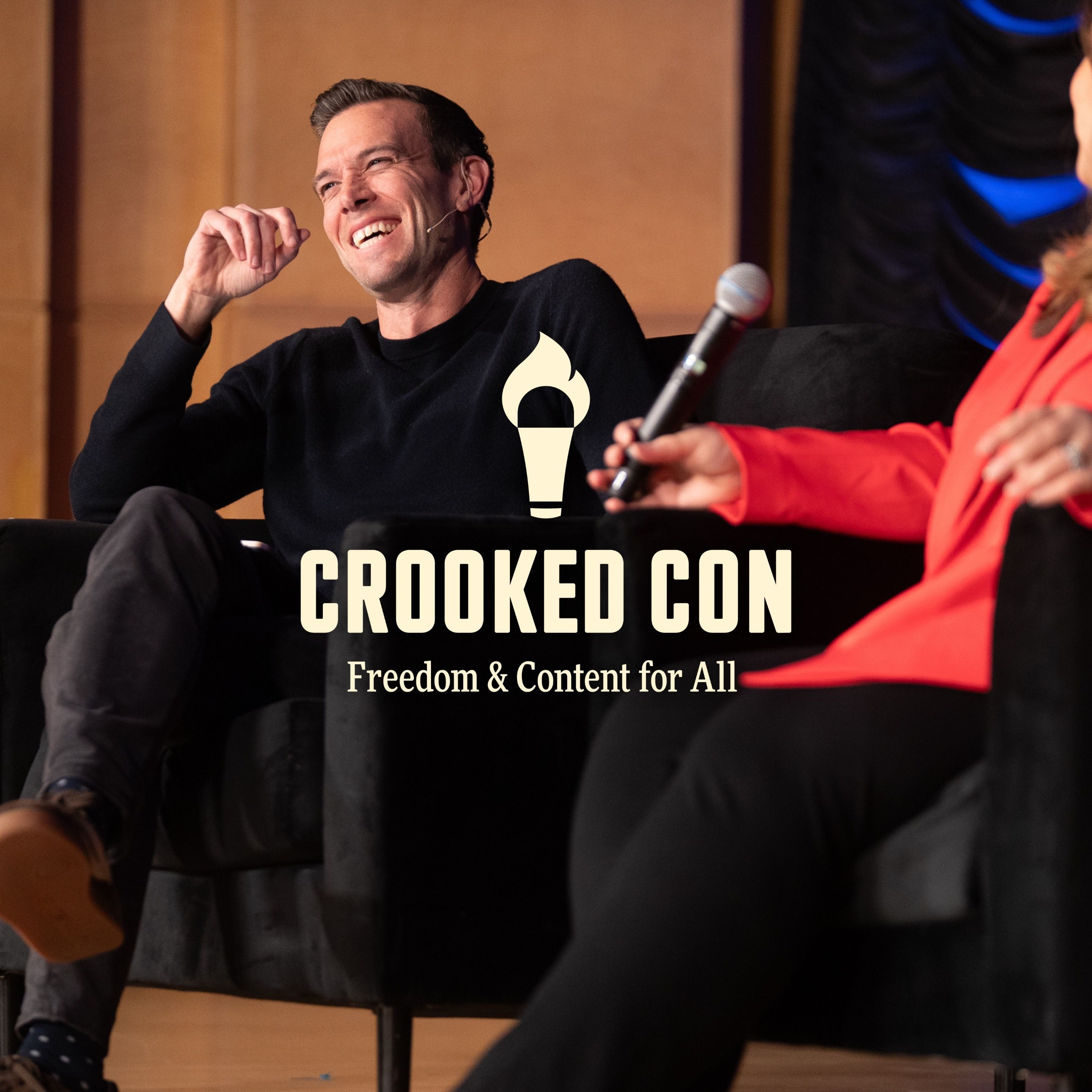 Pod Save America / How Do We Push Back on Authoritarianism? (Crooked Con)